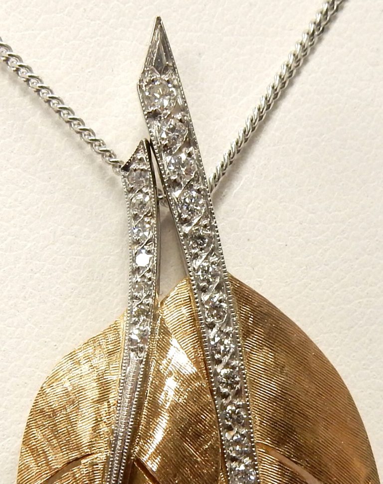 Bill Le Boeuf Jewellers - Barrie, Ontario - Custom18-22kt. diamond ...